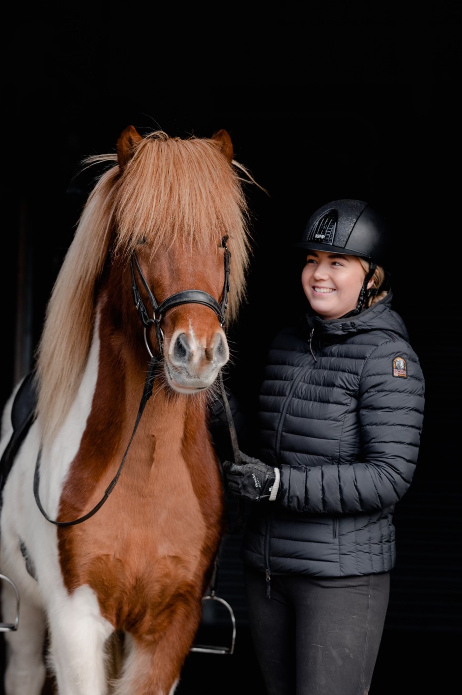 Systrarna Wallin: Vi börjar med en hästpresentation - Ridsport Island