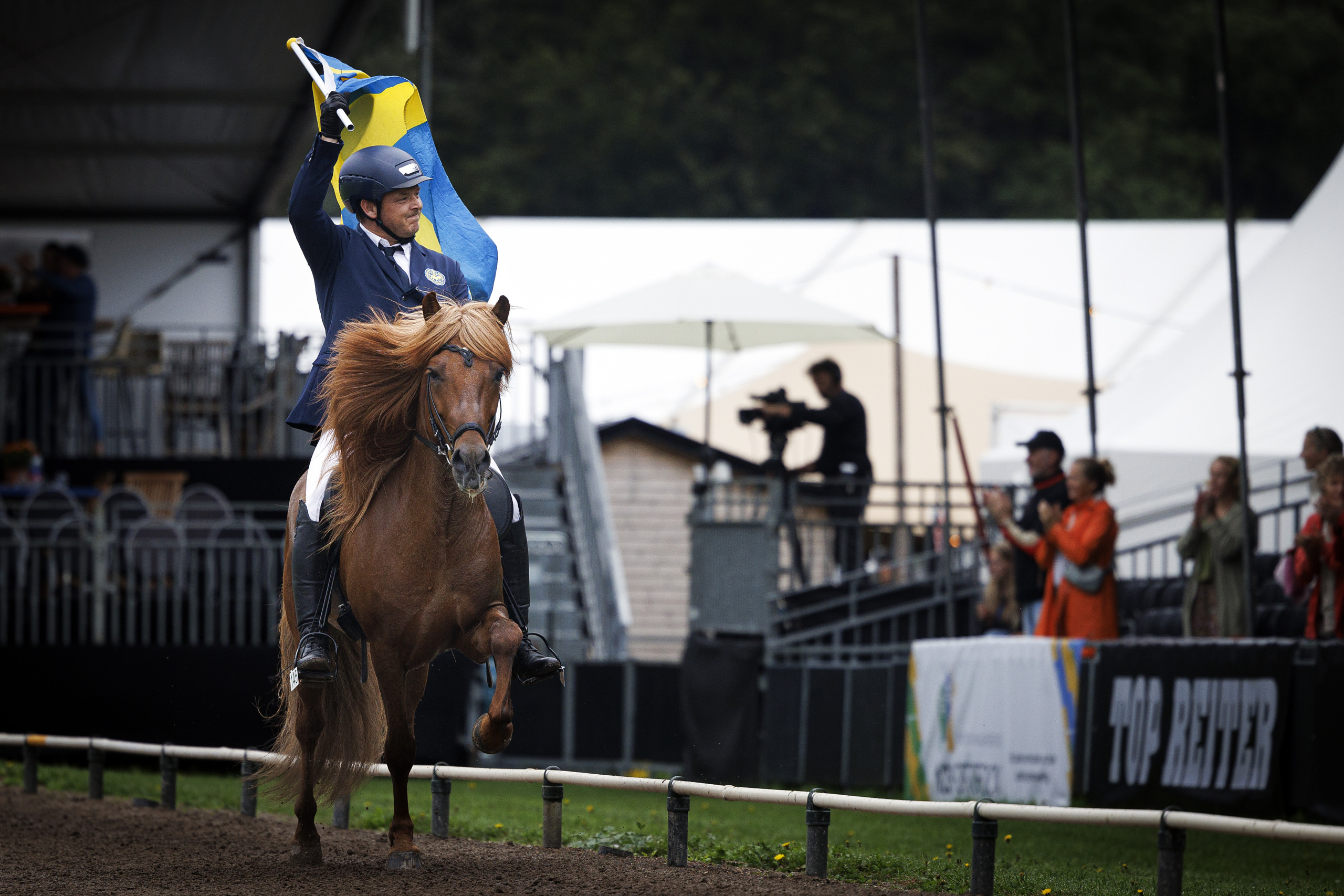 VM: Kristján Magnússon och Óskar vinner b-finalen i T1 - Ridsport Island